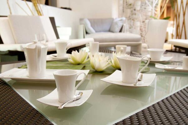 A Guide To Glass Table Tops & Surface Protectors | abc Glass Processing